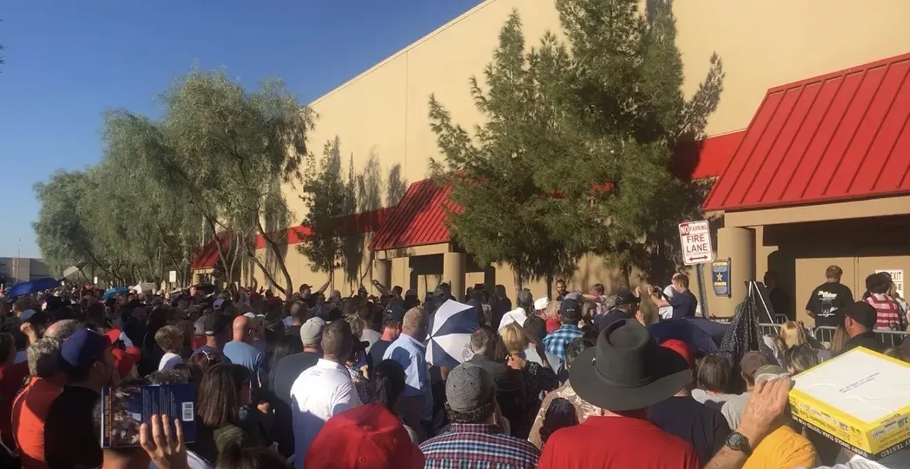 Donald Trump Jr. Book Signing Gets Political Despite Costco Policy ...