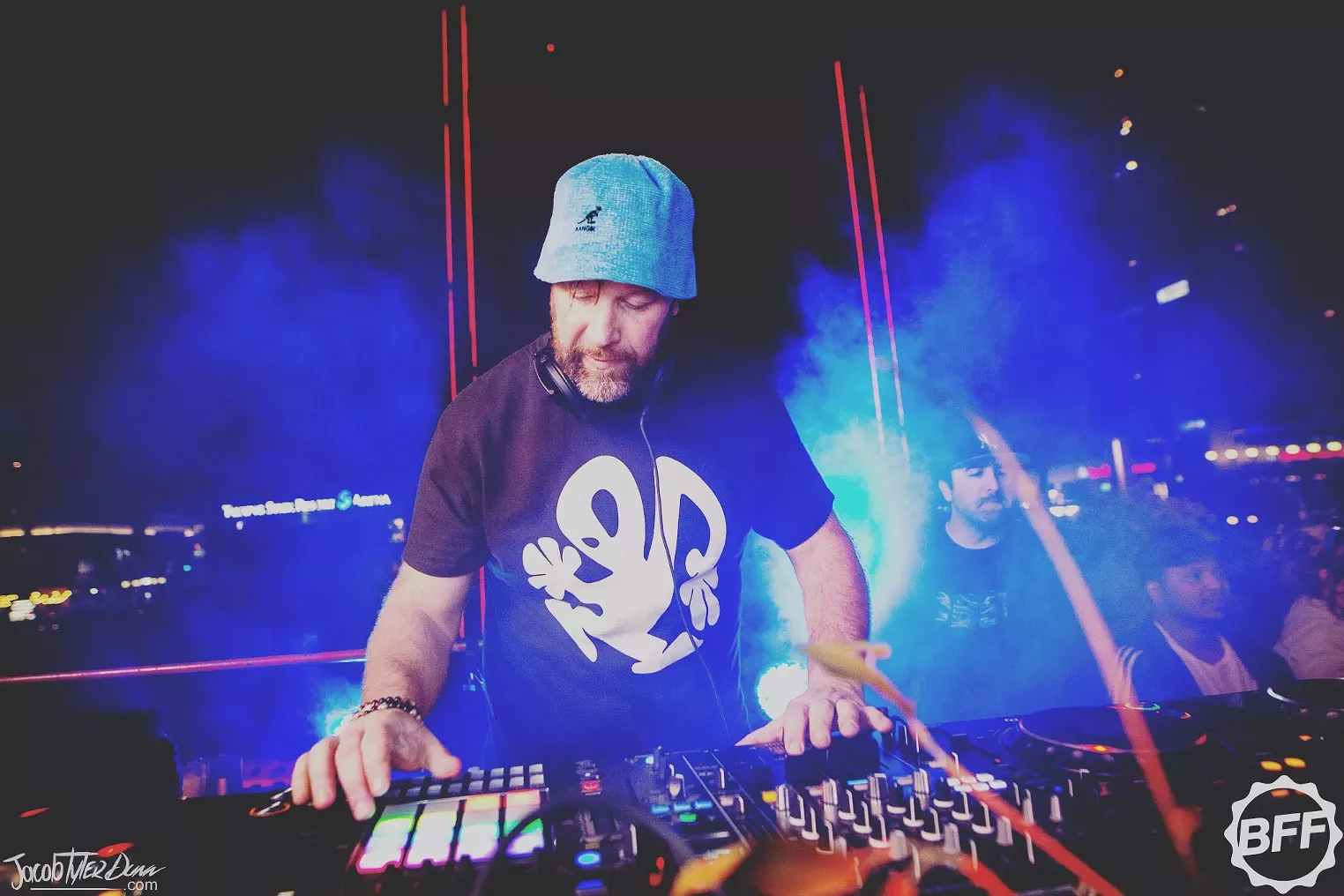 DJ Sean Watson performs May 12 at Underground Circus | Phoenix New Times