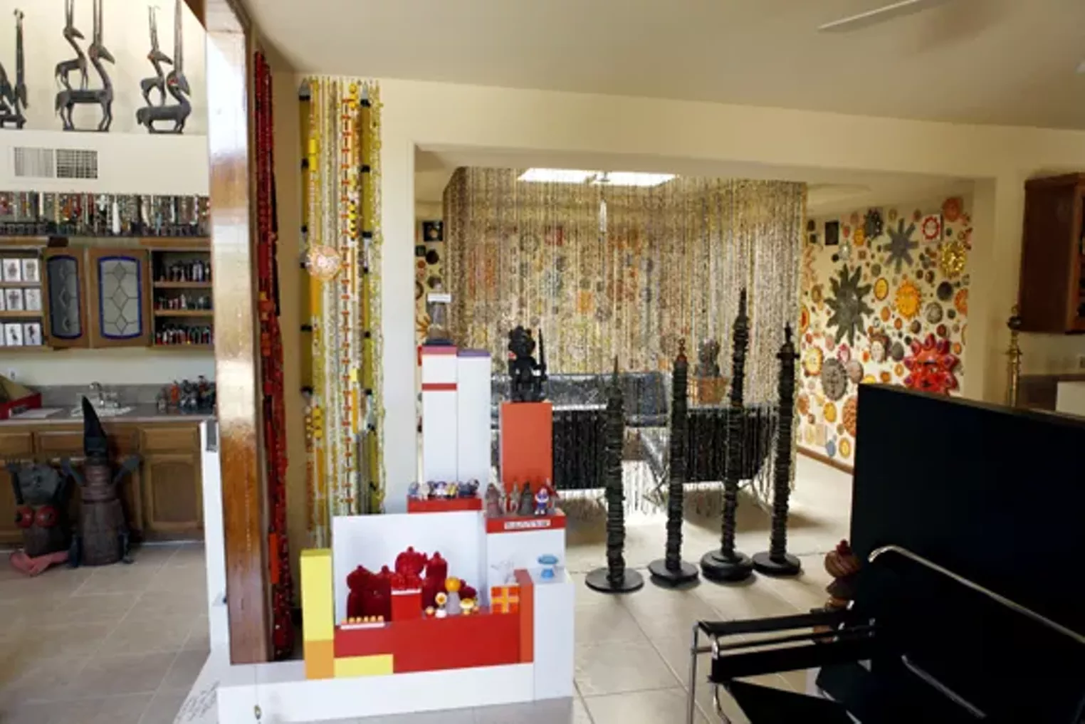 Modern Artist Dick Seeger's Magical Mystery Spiritual Tour In Photos ...