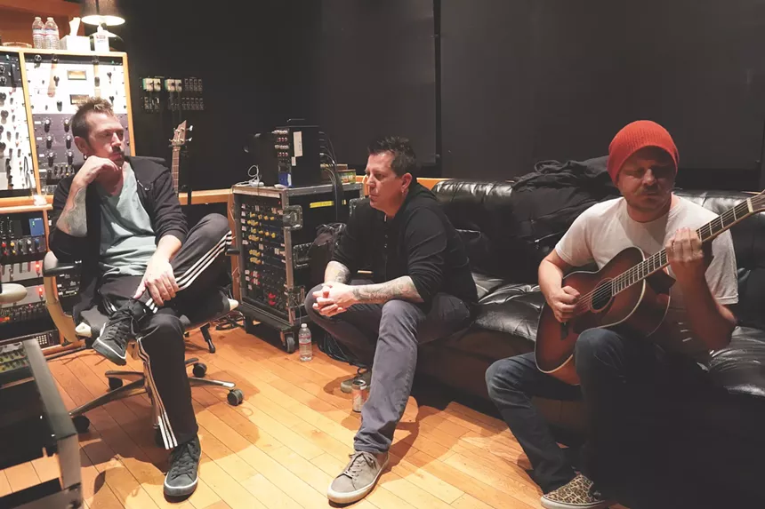 Grey Daze and Chester Bennington Rise Again With New Album The Phoenix ...