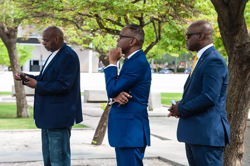 Father of teen killed by Phoenix police continues fight for justice ...