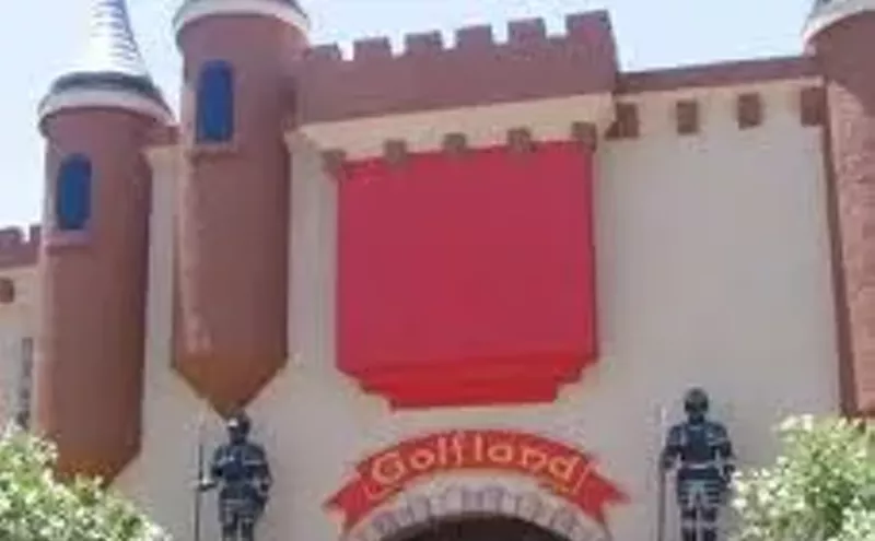 BEST ARCADE 2004 | Golfland-Sunsplash | People & Places | Phoenix