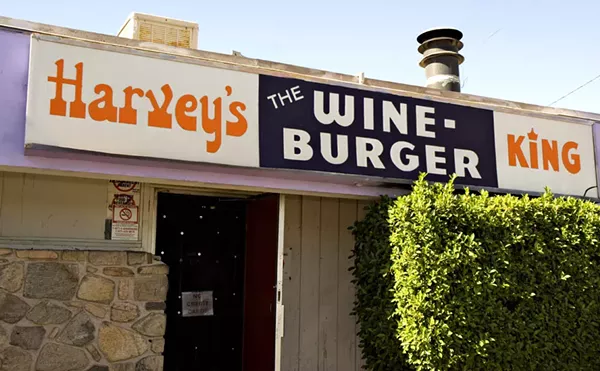 Harvey's Wineburger | East Phoenix | American, Bar Food, Burgers ... Harvey's Wineburger | East Phoenix | American, Bar Food, Burgers ...