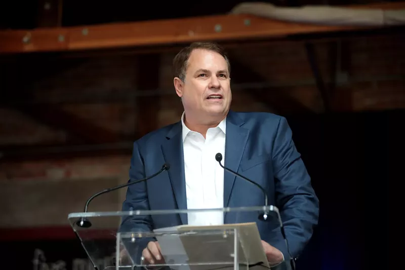 New APS CEO Promises Change Amid Problems With Customer Bills Phoenix new-aps-ceo-promises-change-amid-problems-with-customer-bills-phoenix