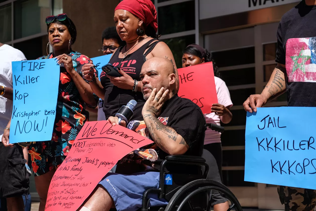 Phoenix police kill man after traffic accident in 10th fatal shooting ...