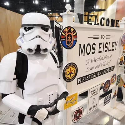 Jen Deveroux's Lambchop Brings Disturbing Art to Monarch Theatre's New ...