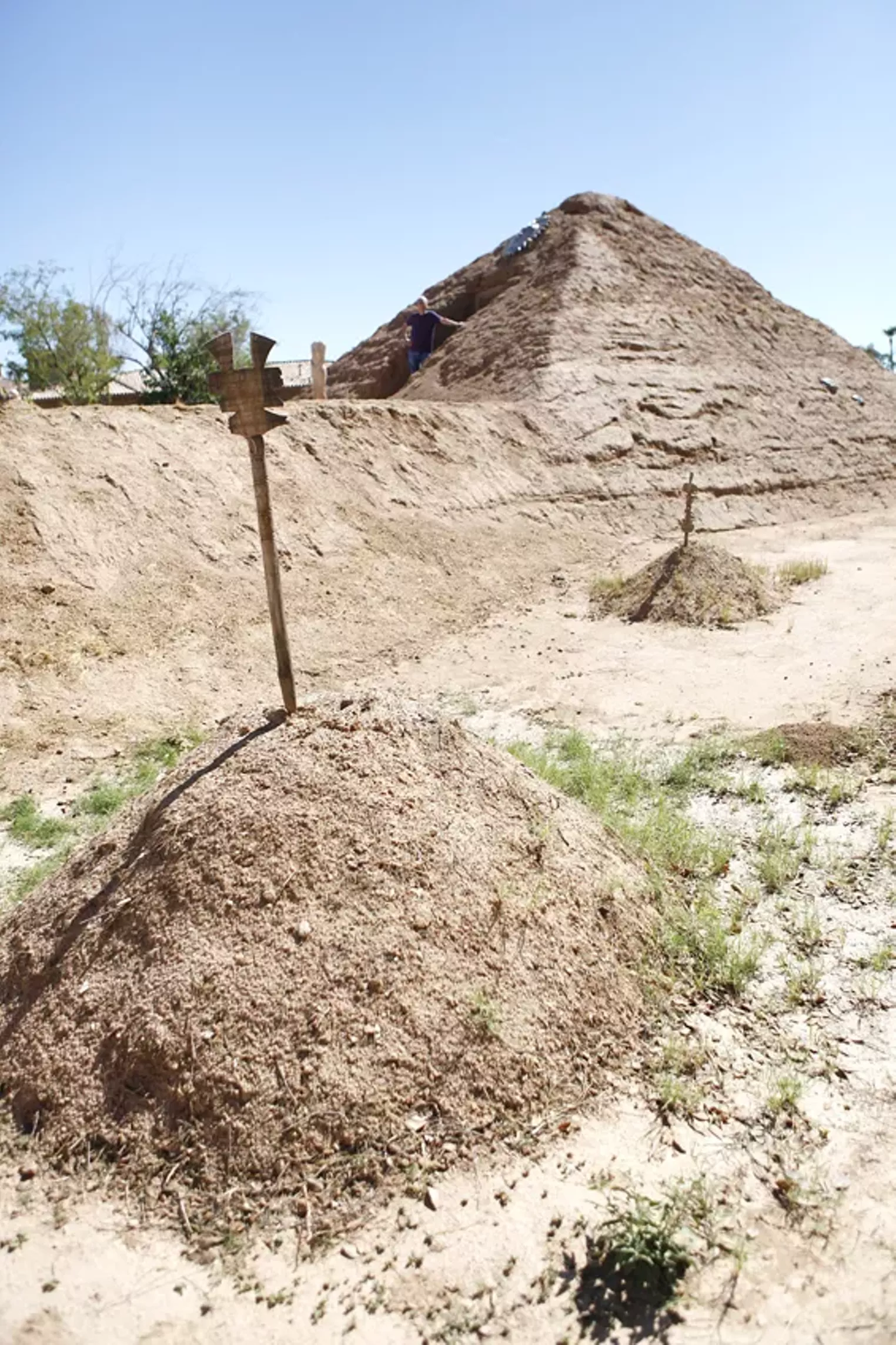 Modern Artist Dick Seeger's Magical Mystery Spiritual Tour In Photos ...