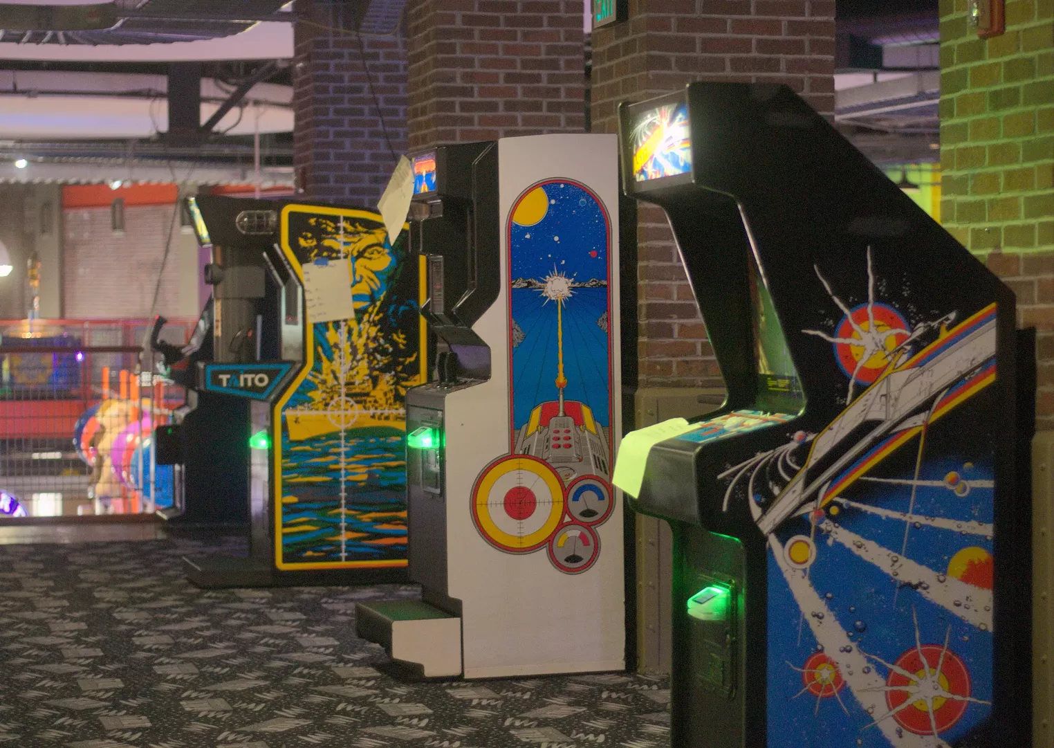 The High-Tech Games and Arcade Classics of Tilt Studio in Tempe ...