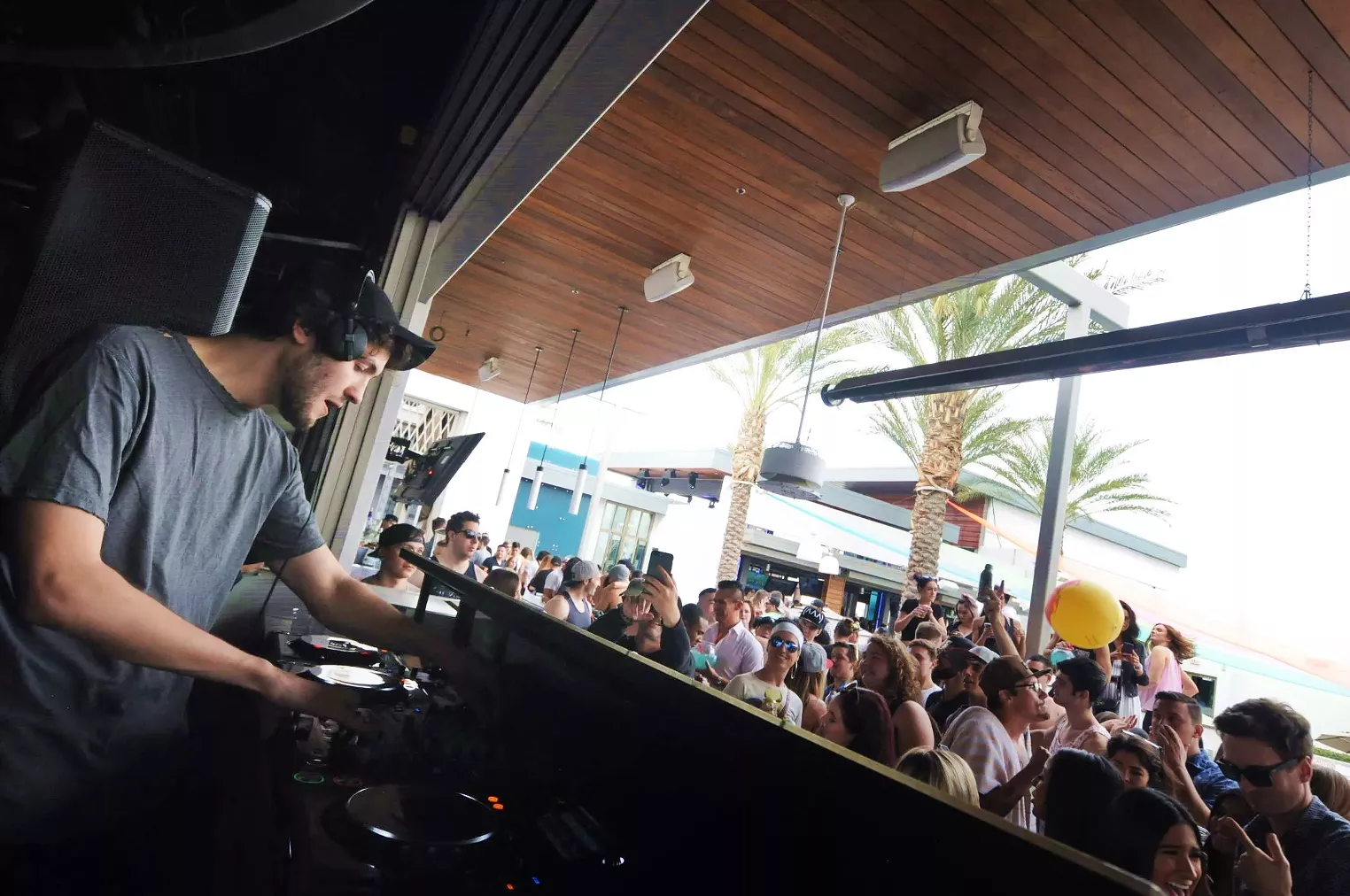 Diving Into the Pool Party Season at Maya Day and Nightclub in ...