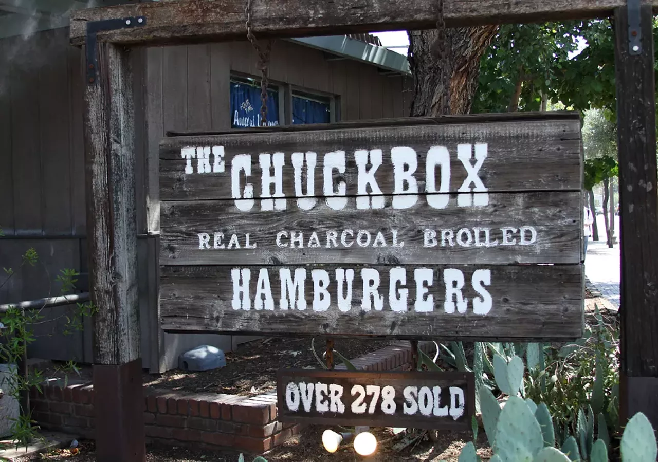 The Chuckbox | Tempe | American, Burgers | Restaurant